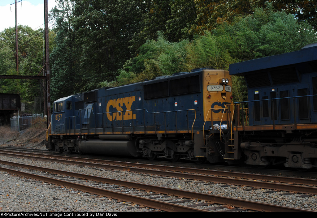 CSX 8757 Q418-25